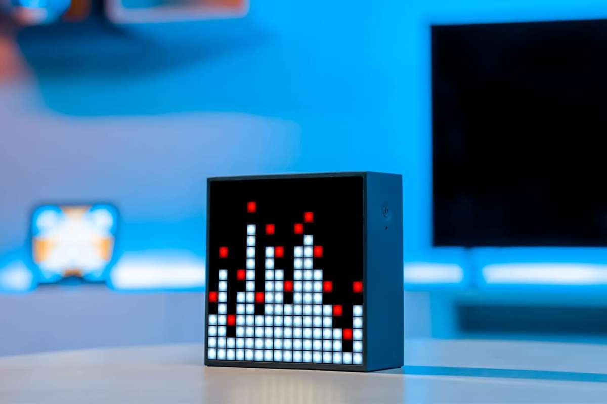Questo speaker bluetooth sfida la tua creatività con la Pixel Art ...