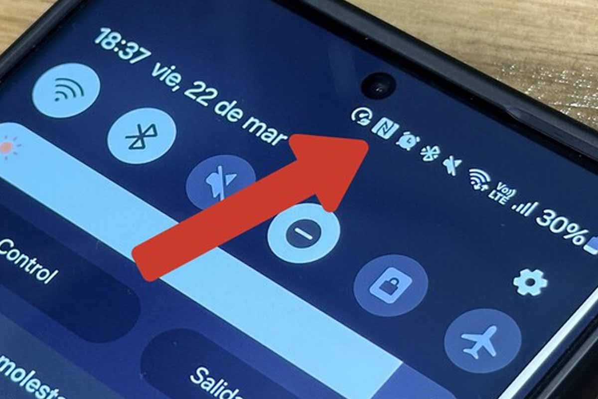 Se vedete il simbolino della "N" sullo Smartphone dovete stare attenti ...