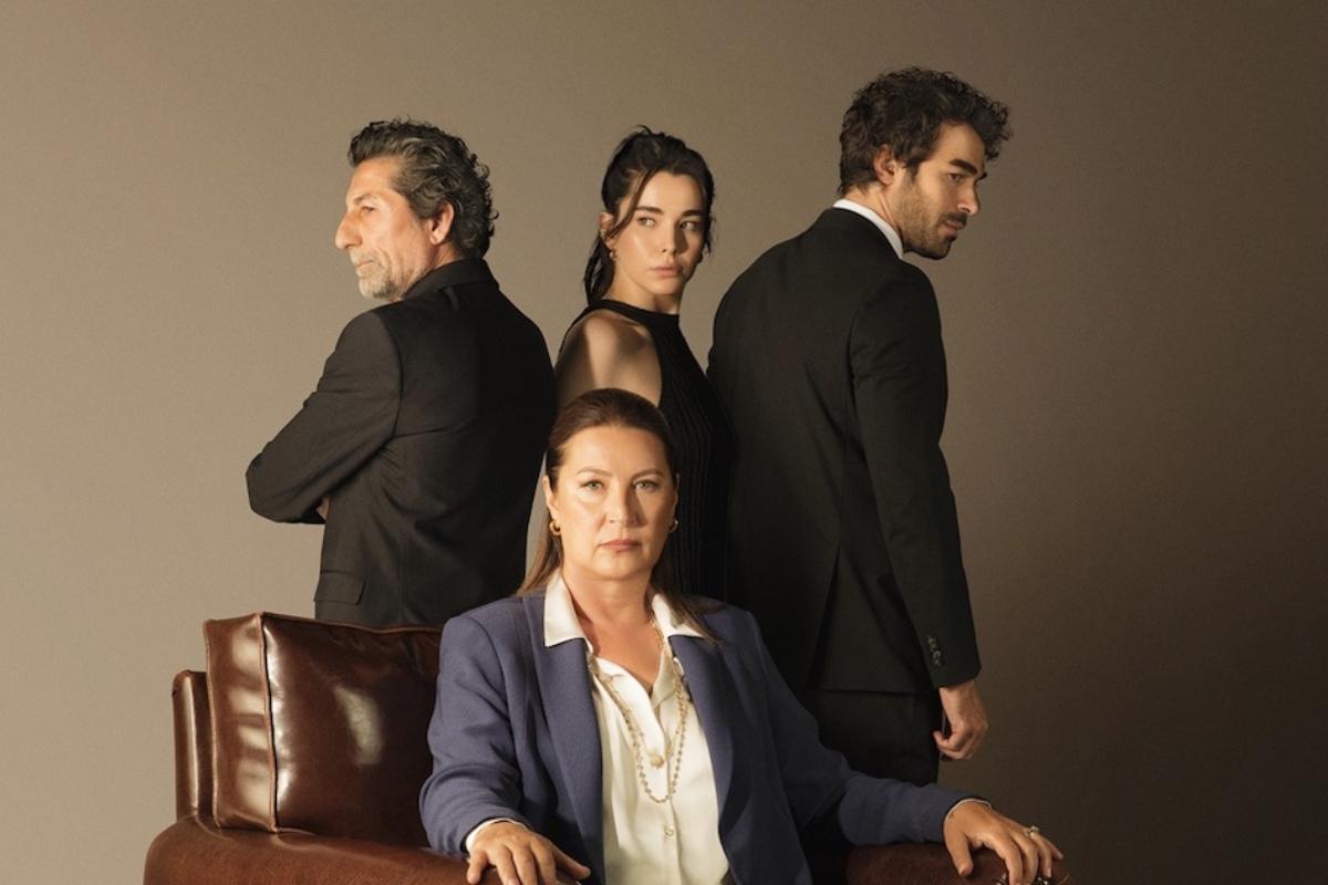 Tradimento 15 dicembre: lei viene arrestata, lui si dà alla fuga ...