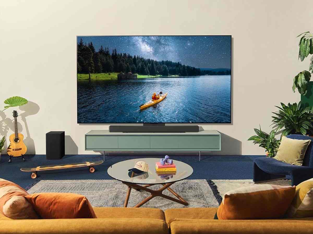 LG taglia i suoi smart TV OLED migliori: serie C4 da 42" e 55" a un ...